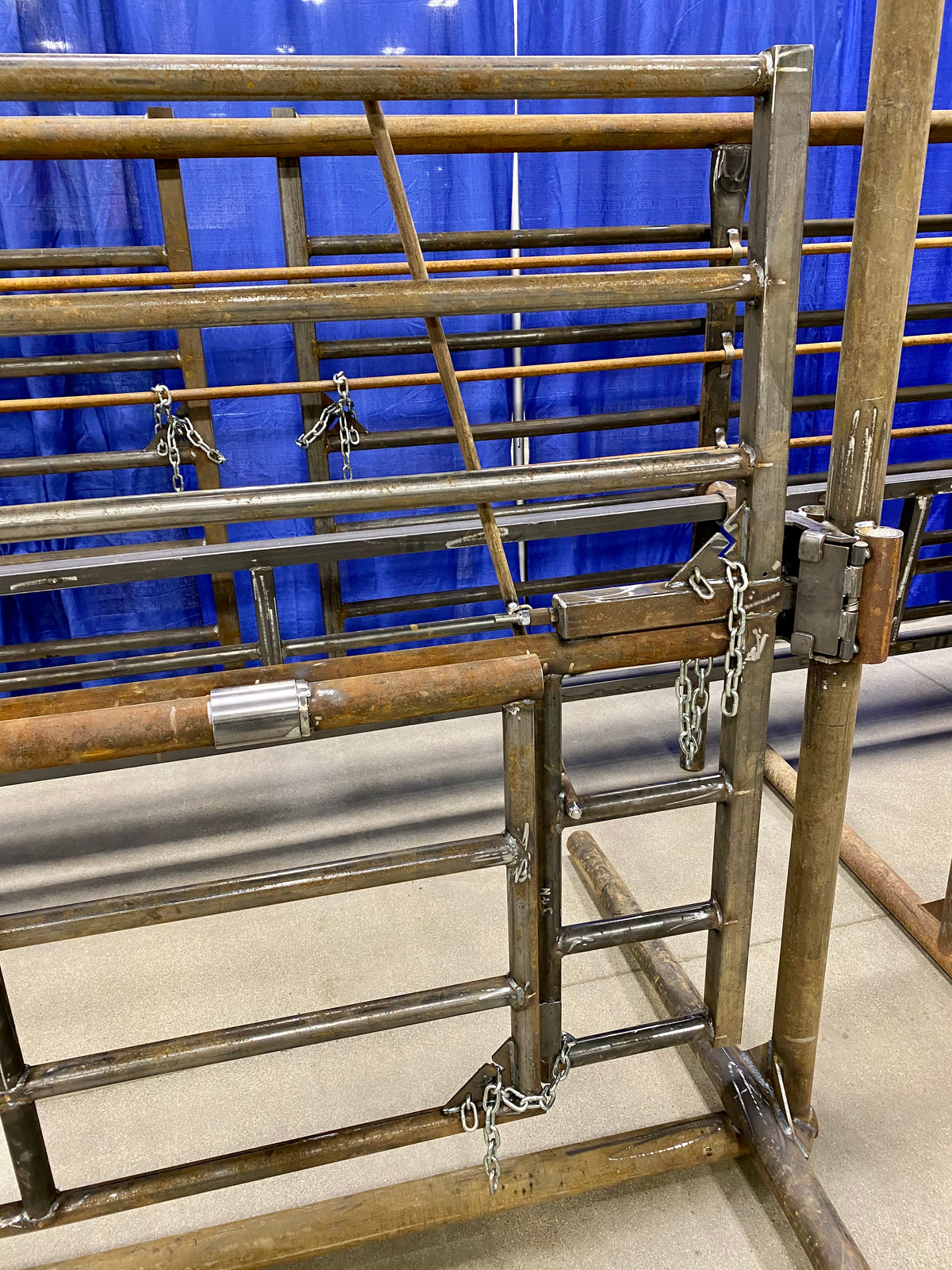 Creep Panel in Bow Gate | Ulrich Manufacturing